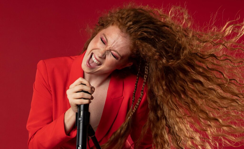 How Did Kelly Clarkson Lose Weight?